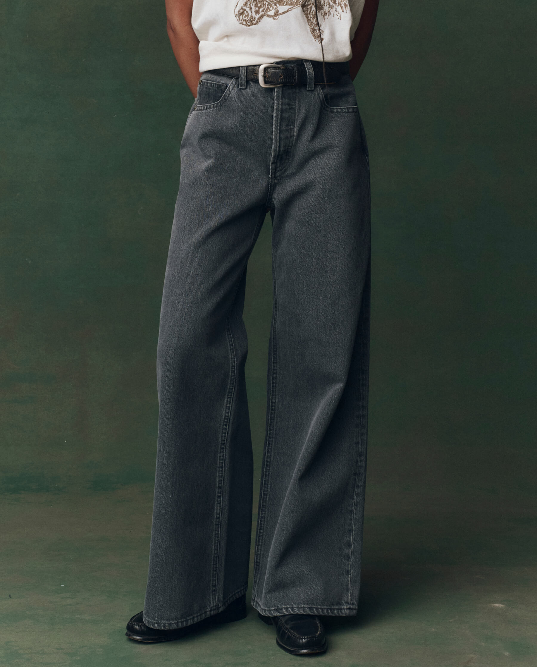 The Slouch Wide Leg Jean. -- Graphite Wash – The Great.